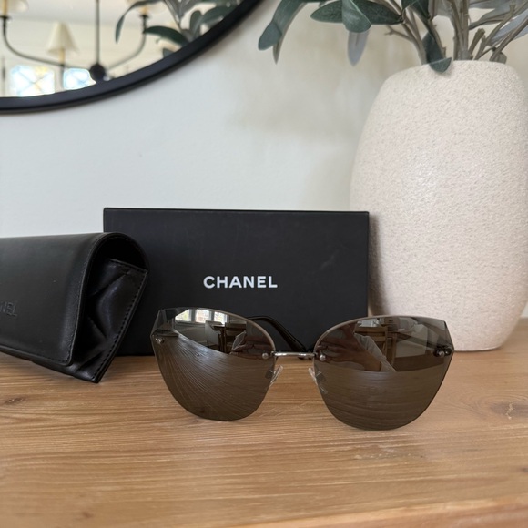 CHANEL | Accessories | Chanel 4347 Cat Eye Sunglasses | Poshmark